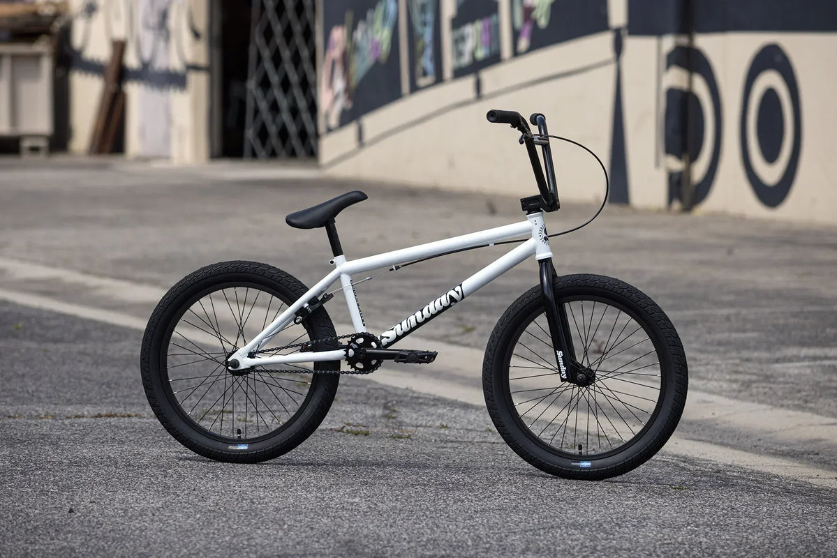 Sunday Blueprint BMX Bike | Beginner BMX Bike Explained | Stacked BMX ...