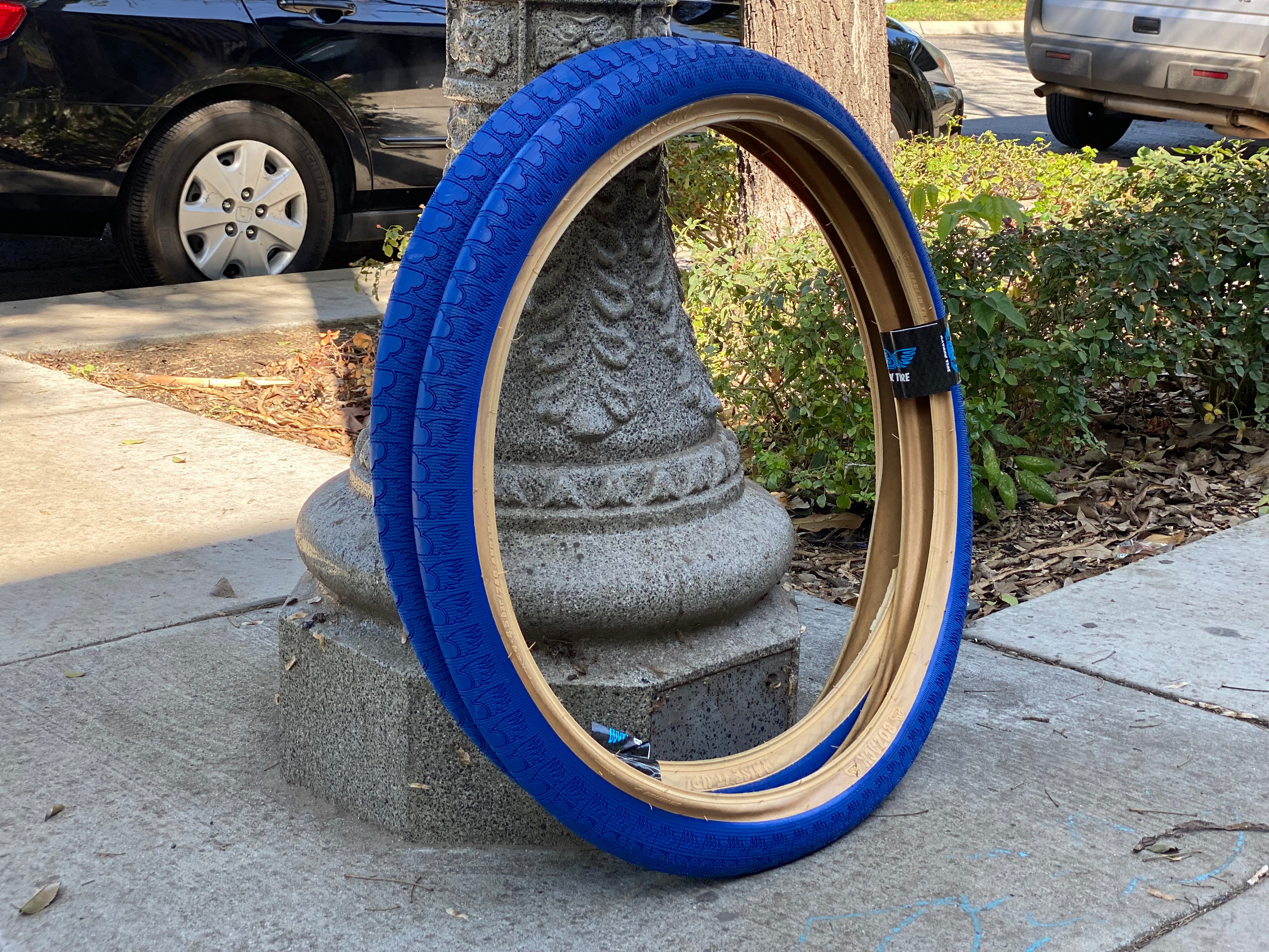 SE Bikes Bozack 29 X 2.4 Tire | Stacked BMX shop — Stacked BMX Shop