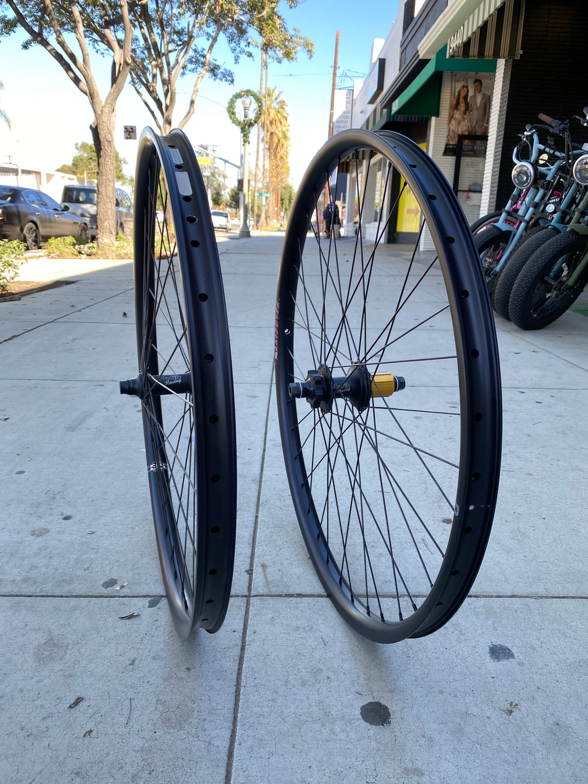 29" Profile Elite Disc 10/11-12 speed X Velocity Blunt 35 Wheel set ...